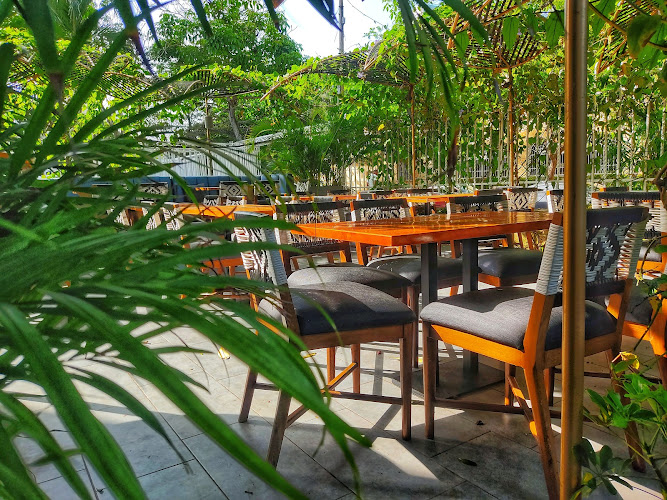 M Cocina Árabe Sede Casa La Independiente - Segundo Piso - Restaurante ...